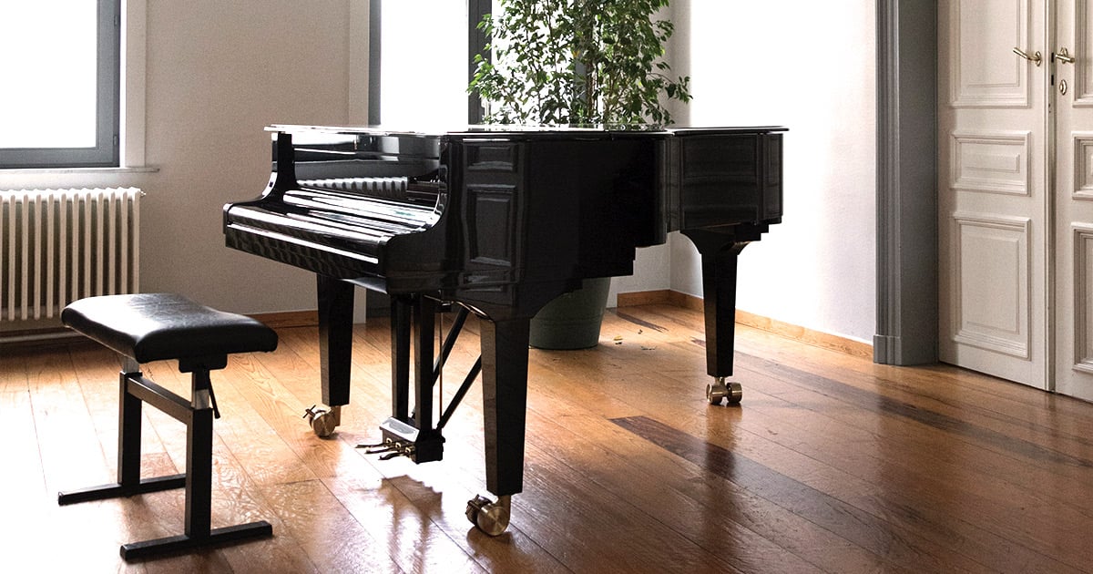 How to move a piano long distance